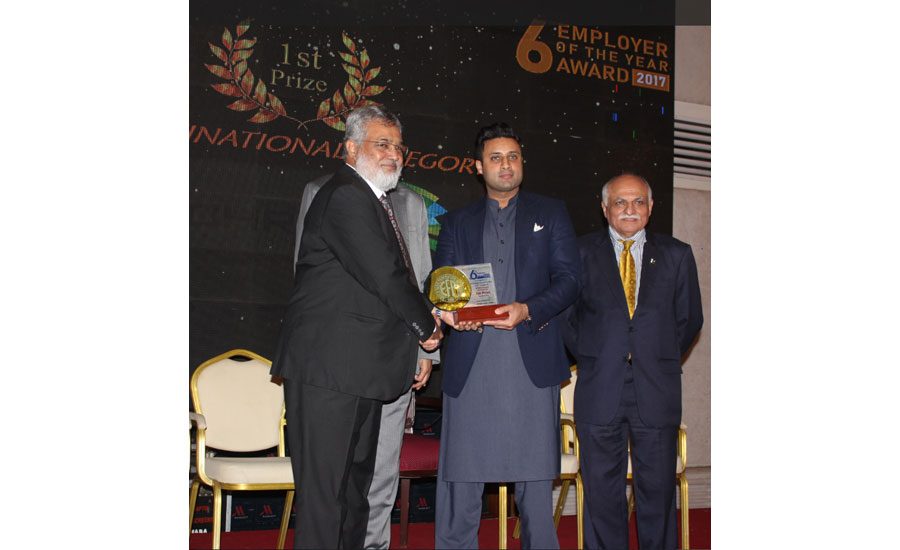 Archroma Pakistan Wins Employer of the Year and CEO of the Year Awards ...
